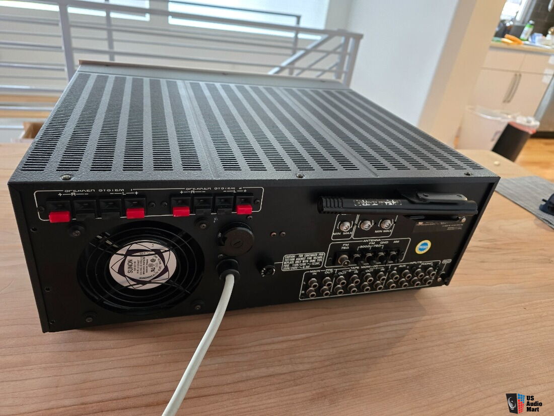 Marantz 2600 vintage receiver