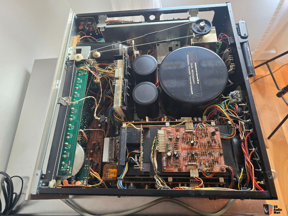 Marantz 2600 vintage receiver