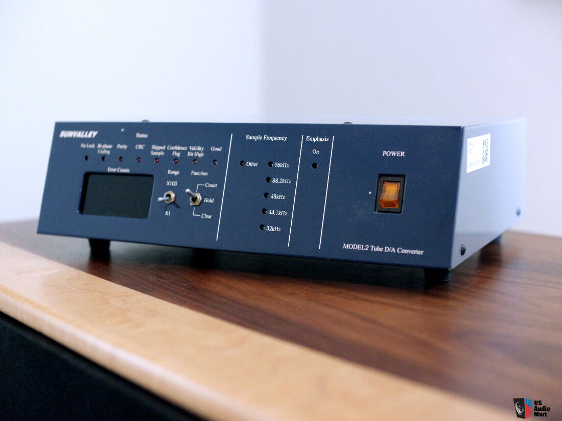 Sunvalley Audio Model 2 Tube D/A Converter with Schiit Eitr USB to S ...