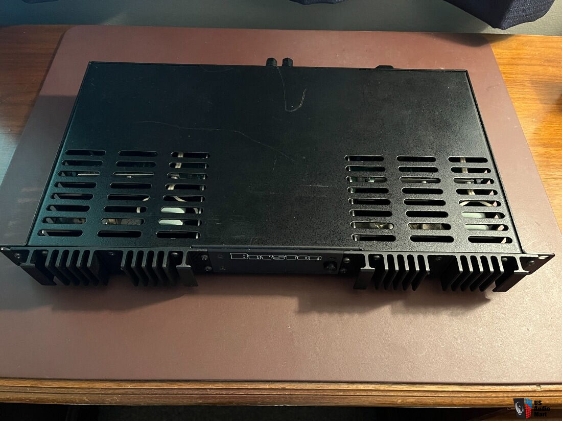 Bryston 2B amplifier Photo #5111282 - US Audio Mart