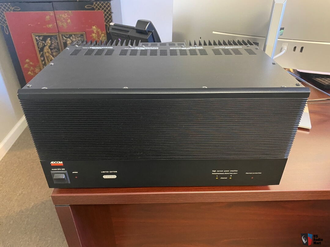 Adcom GFA 585 LE Amplifier Refurbished #2402 Photo #5113473 - Canuck ...