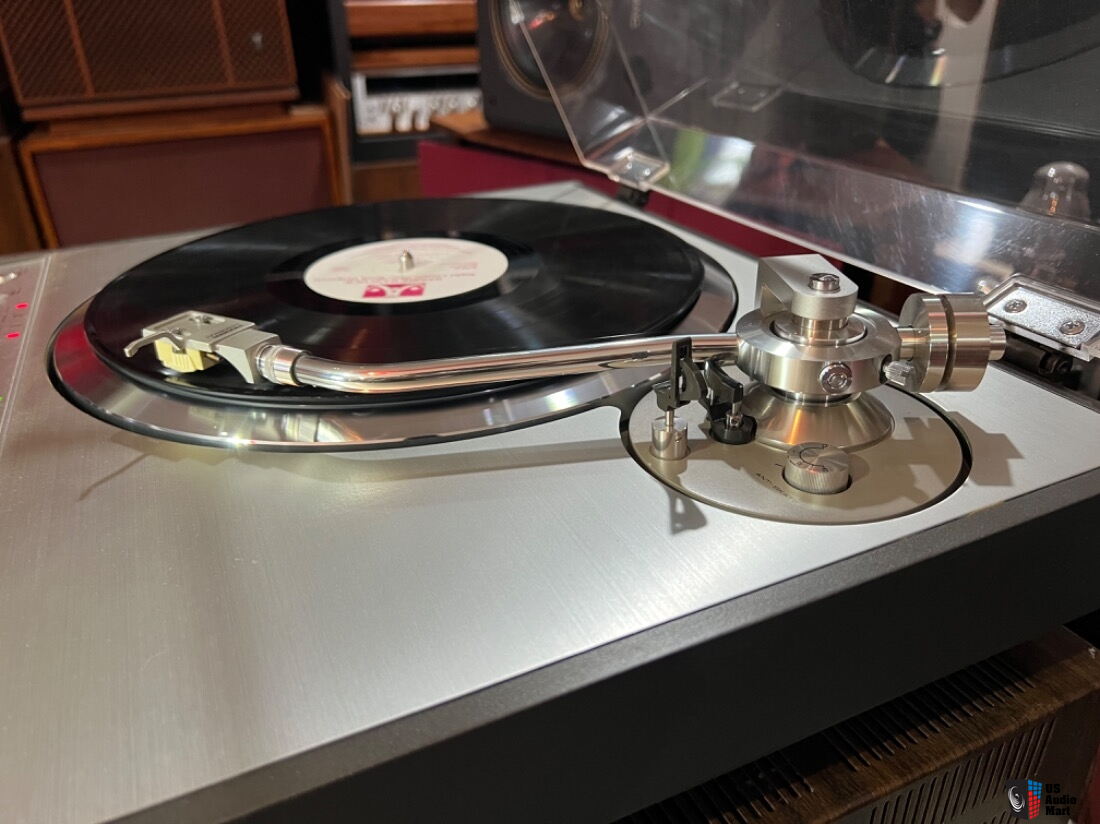 Pioneer PL-630 Fully-Automatic Quartz Locked Direct-Drive Turntable ...