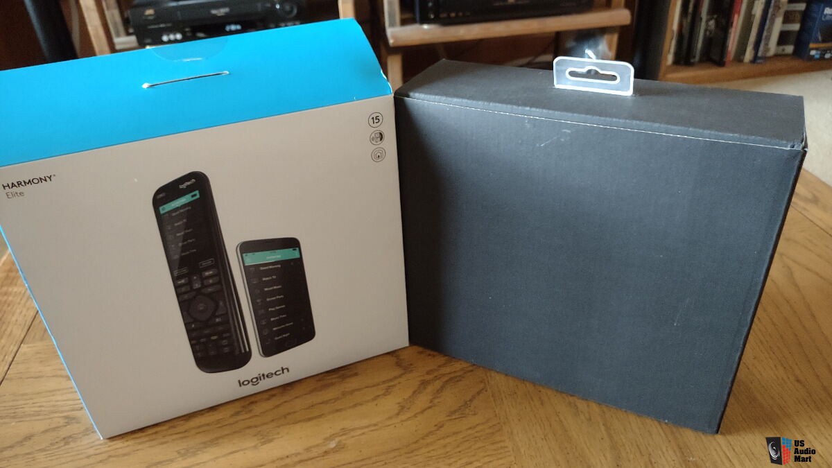 Logitech Harmony Elite Remote control $200 Photo #5119441 - UK Audio Mart