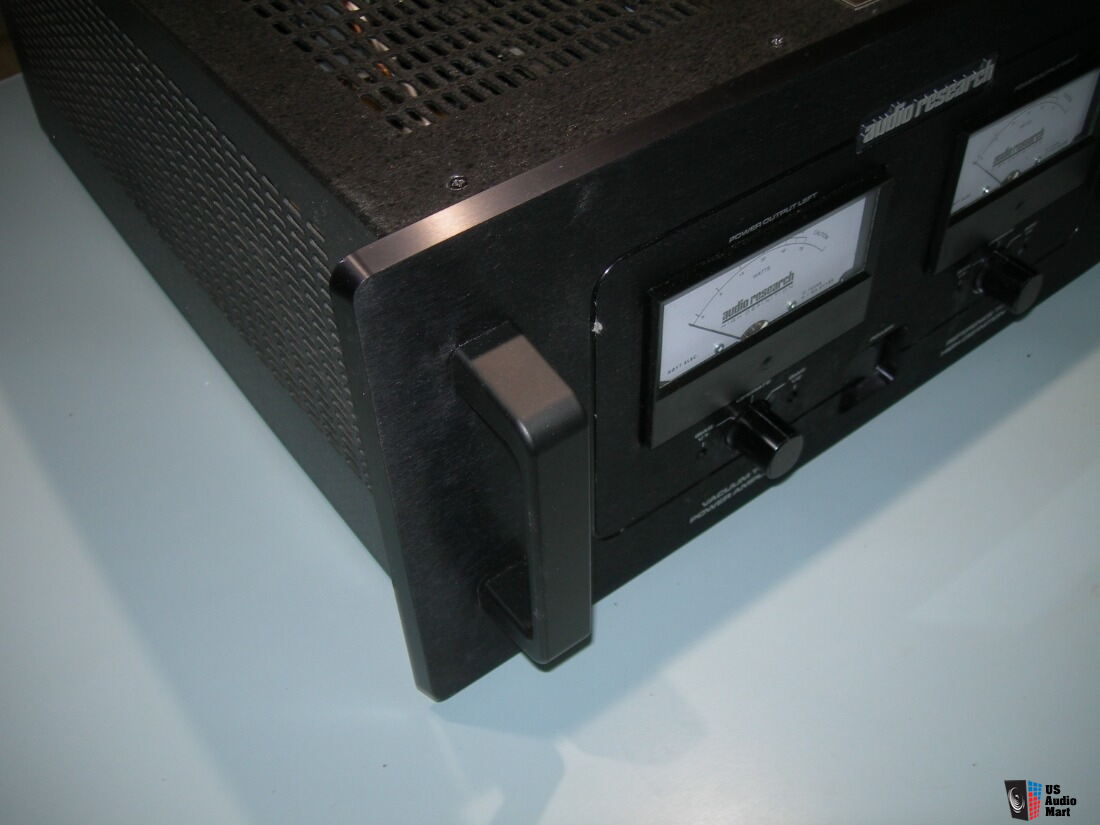 Audio Research Ref-75-SE....Black....4500.00....with new tubes Photo ...