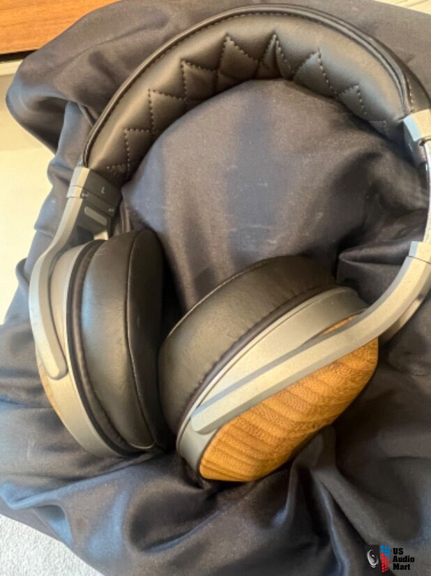 Mint Condition Denon AH-9200 For Sale - US Audio Mart