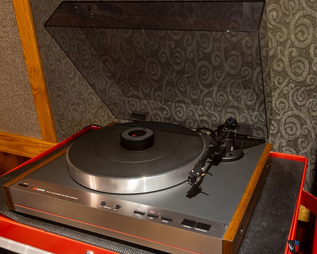 Kyocera PL-701 Turntable For Sale - US Audio Mart