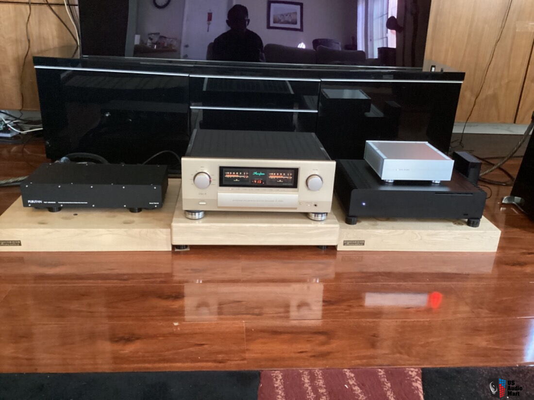 Accuphase E650 pure class A precision integrated amplifier, previously ...