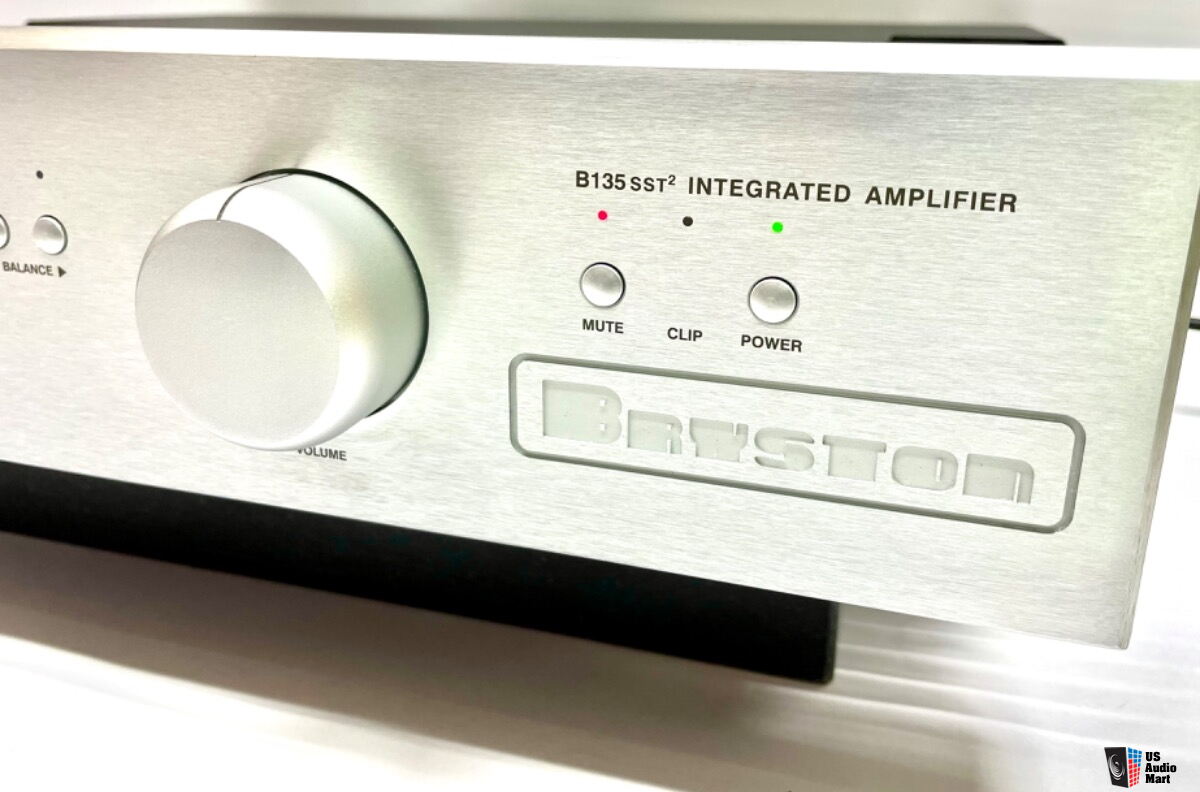 Bryston B135 SST2 Integrated Amp in Excellent condition, w/Factory Test ...