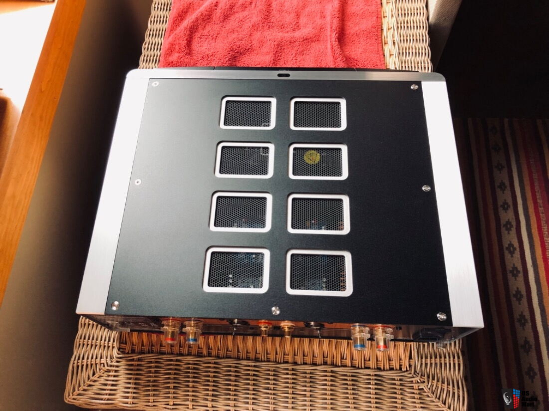 NAD M23 Amplifier