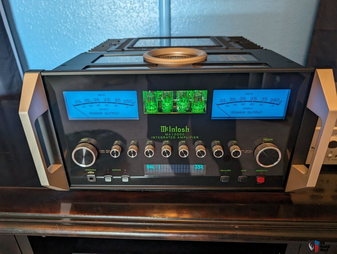 McIntosh MA12000 Integrated Amplifier: Low Hours Excellent Condition ...