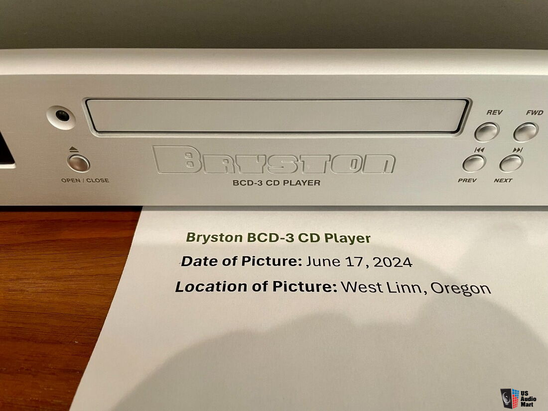 Bryston BCD-3 CD Player - Silver Faceplate