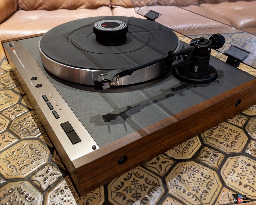 Kyocera PL-701 Turntable Photo #5143446 - US Audio Mart
