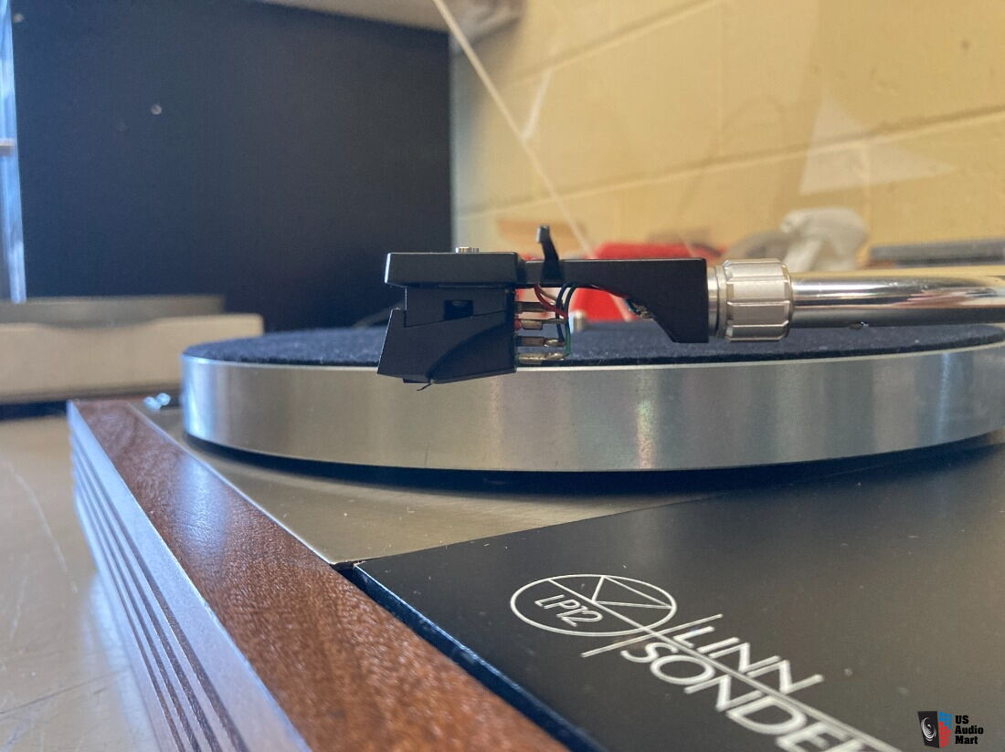 Linn Sondek LP12 Turntable With SME 3009 Tonearm, Valhalla Power Supply ...