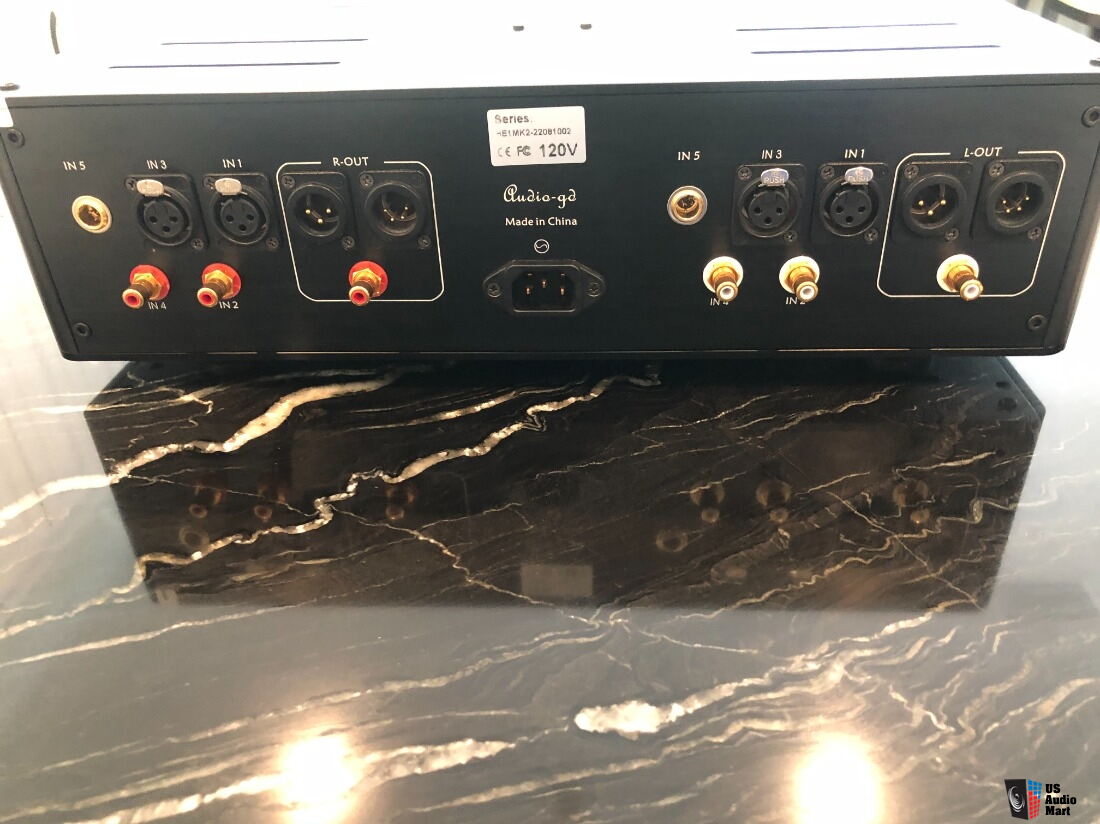AUDIO GD HE-1 MK2 Preamplifier (Regenerative Power Supply) Photo ...