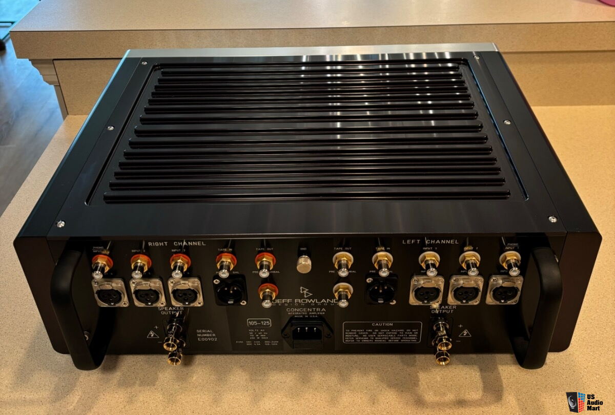 Jeff Rowland Concentra Integrated Amplifier w/ Original Remote, Manual ...