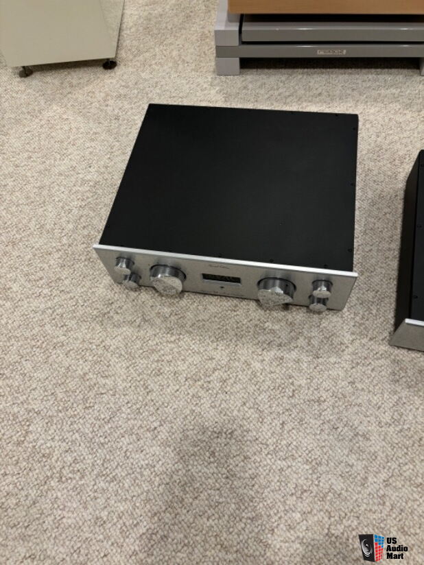 VAC Valve Amplification Company Signature IIA SE preamp with Phono ...