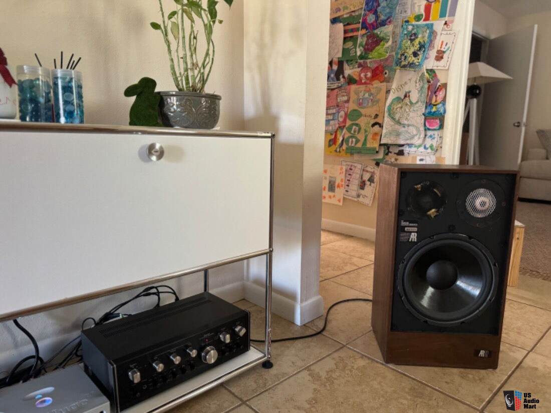 Ar11 acoustic research speakers
