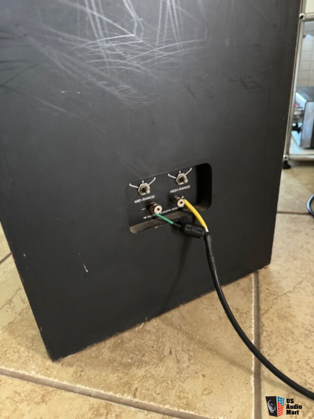 Ar11 acoustic research speakers