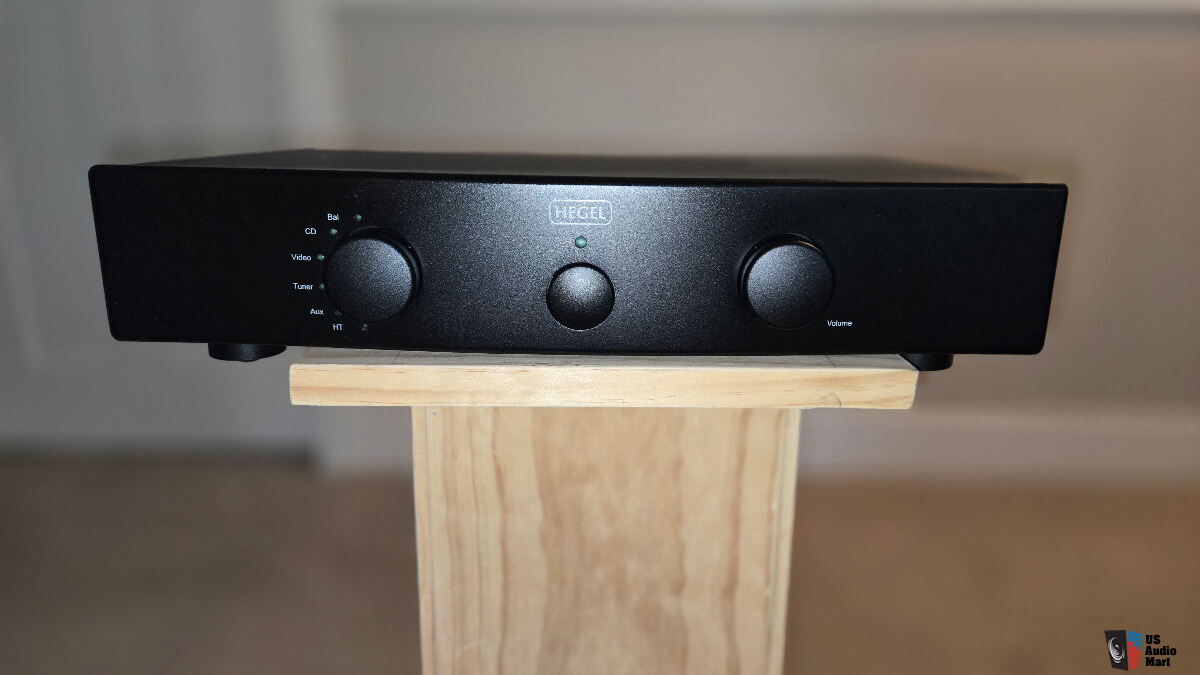 Hegel P20 Preamplifier Photo #5157113 - US Audio Mart