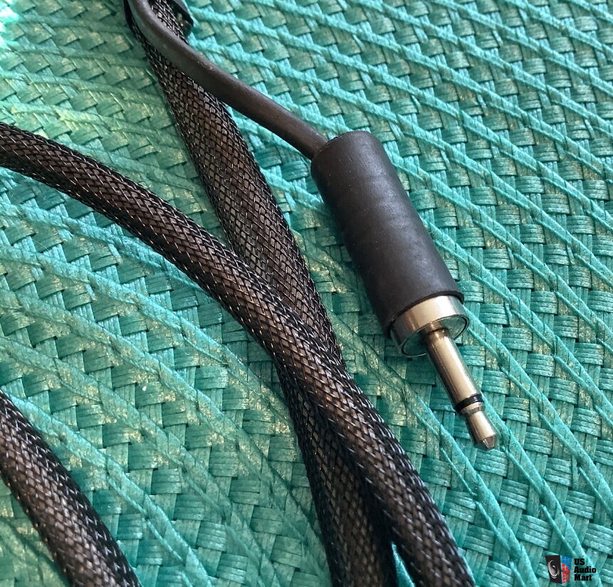 Synergistic Research Director's Reference Pure Silver Cable. 2 Meters ...