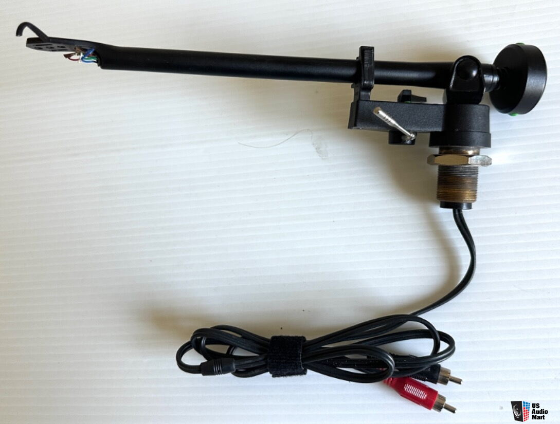 REGA RB250 Tonearm Excellent Condition Photo #5166995 - Canuck Audio Mart