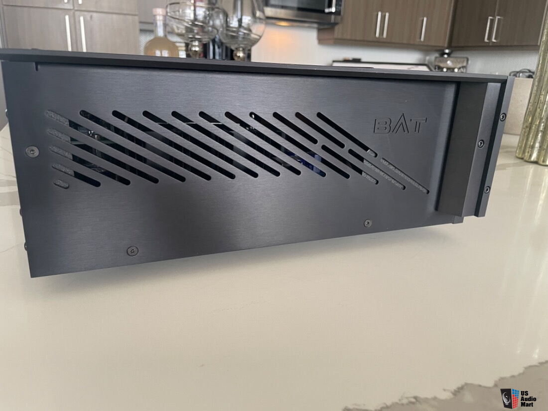Balanced Audio Technology VK-90 Preamplifier