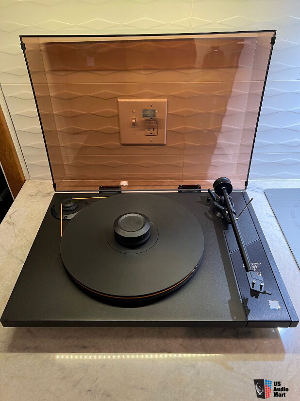 MoFi StudioDeck turntable for sale or trade for tube preamp For Sale Or ...