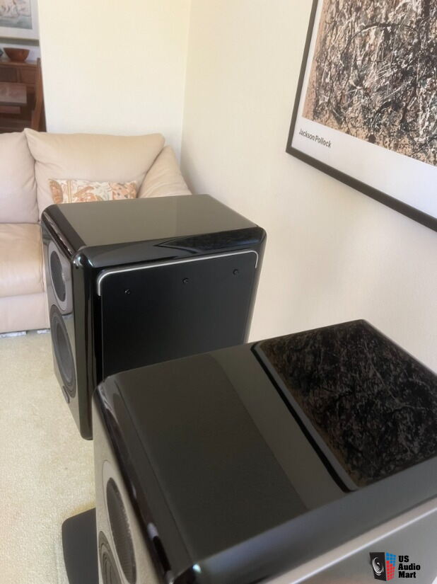 TAD ME1 with Stands - Black