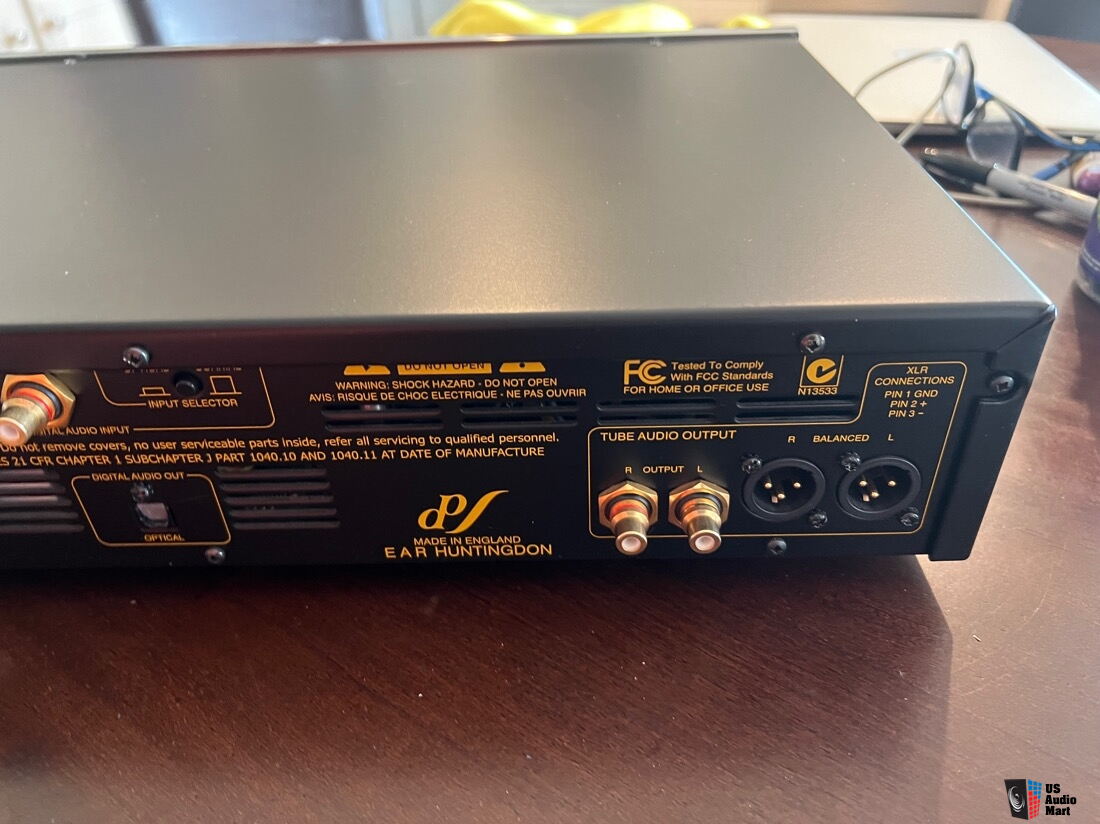E.A.R. ACUTE 3 CD Player/Tube USB DAC Excellent Condition Photo ...