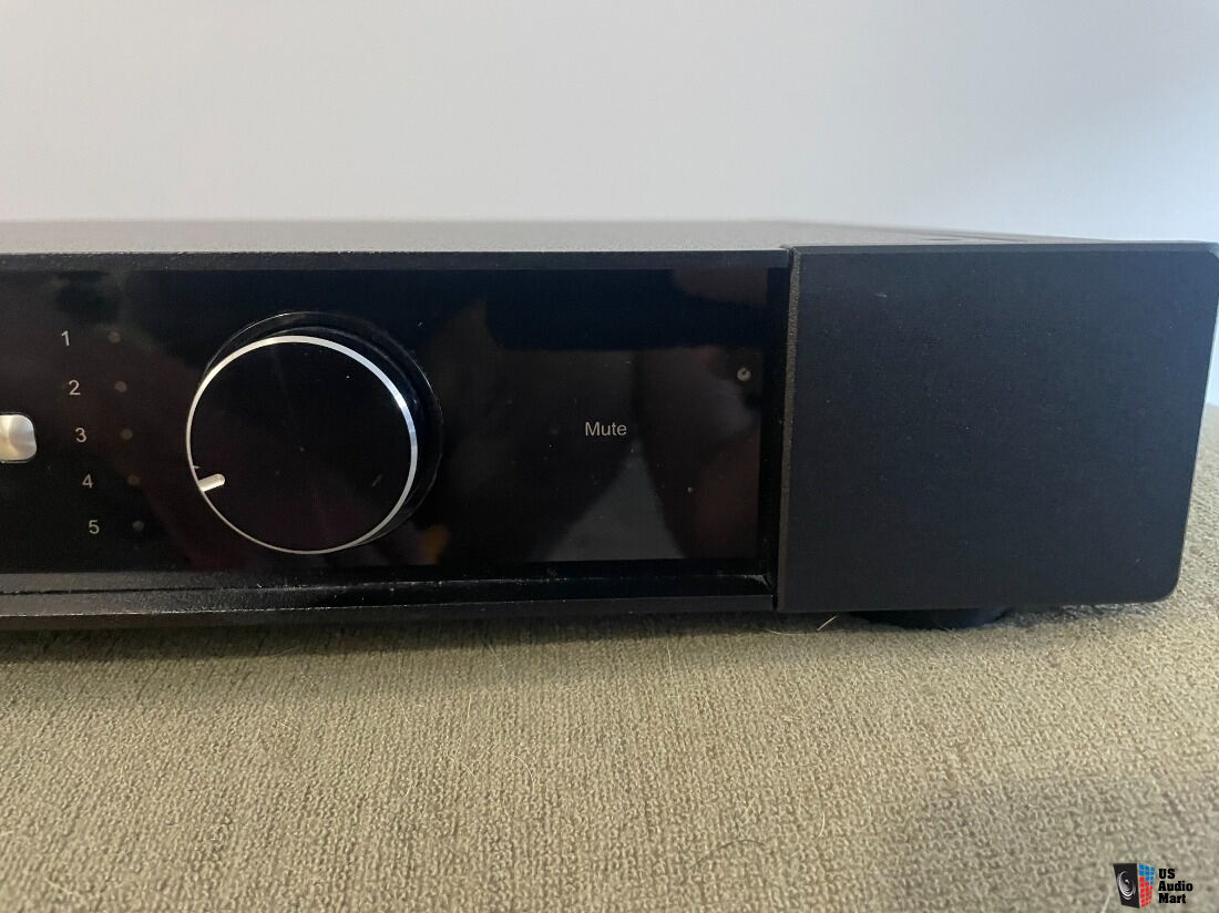 Rega Elex-R Integrated Amplifier MM phono stage w/Solaris remote Photo ...