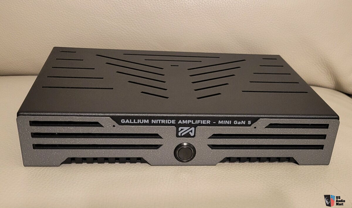 Mini GaN 5 Amplifier. 400W Gallium Nitride Audio Photo #5189353 - US ...