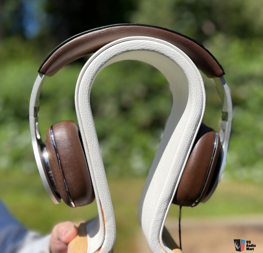Bowers and Wilkins P9 Signature headphones For Sale - US Audio Mart