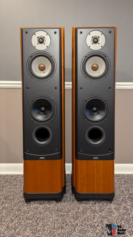 Jamo D870/Concert 11 Tower Speaker Pair