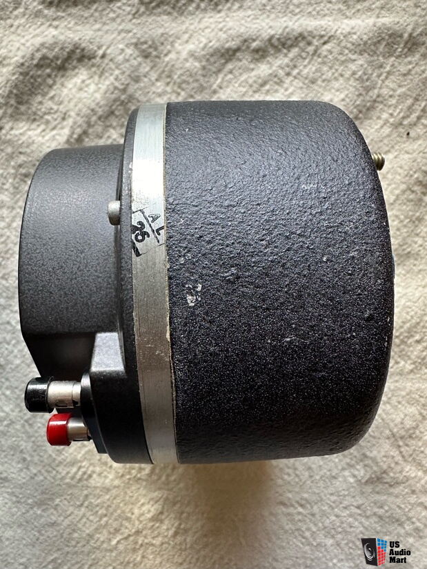 Altec 1" compression drivers Photo #5194465 - Canuck Audio Mart
