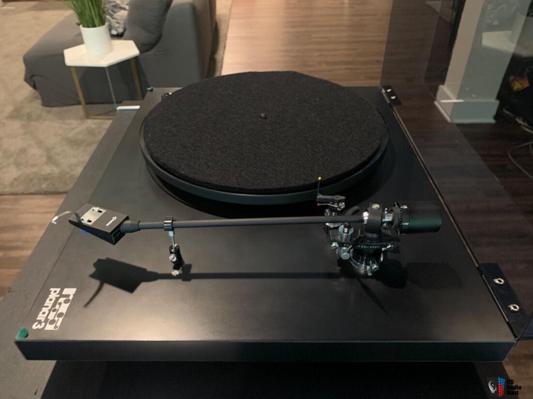 A pristine REGA Planar 3 turntable with a renown Grace 707 arm, ready ...