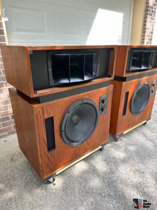 Altec Model 19s