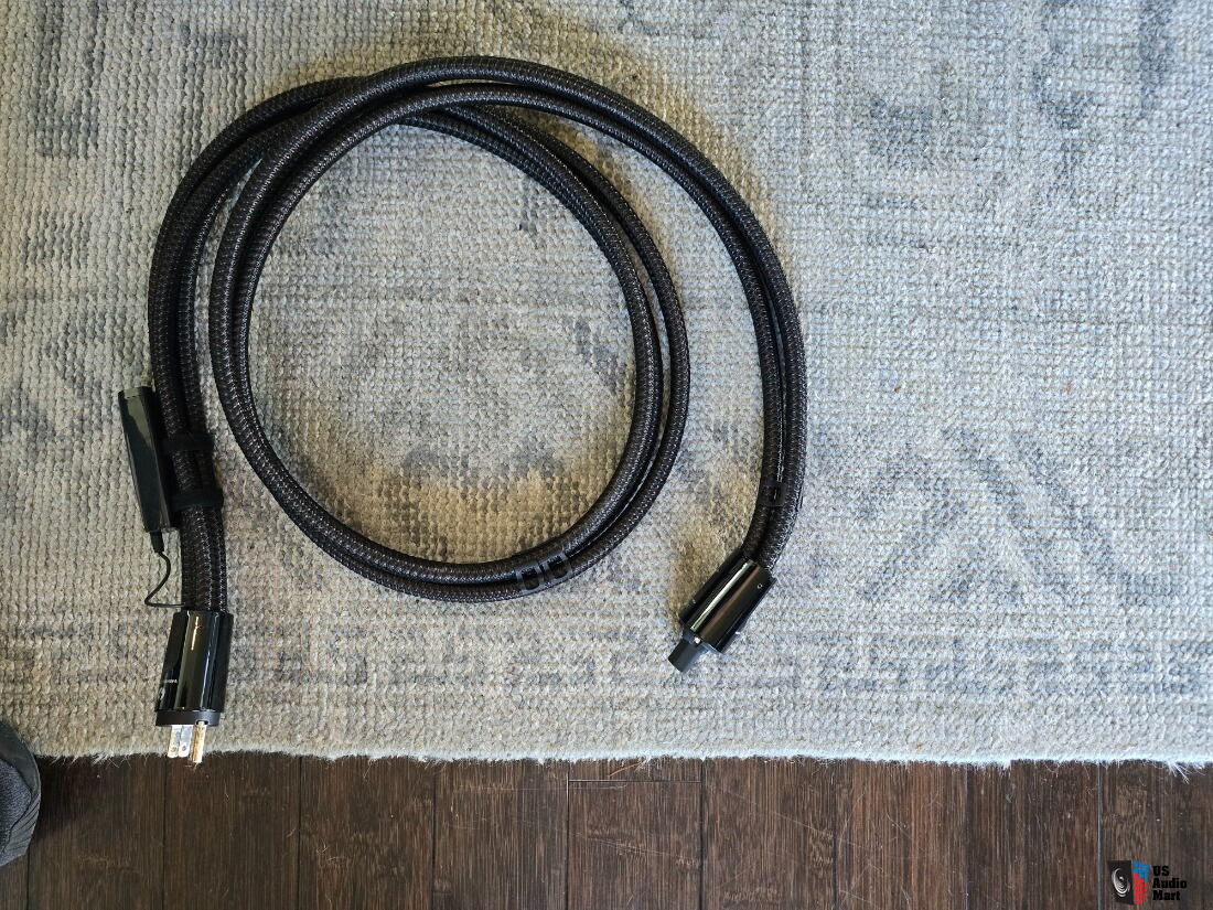 AudioQuest Thunder 6' Power Cord - Variable Current MINT