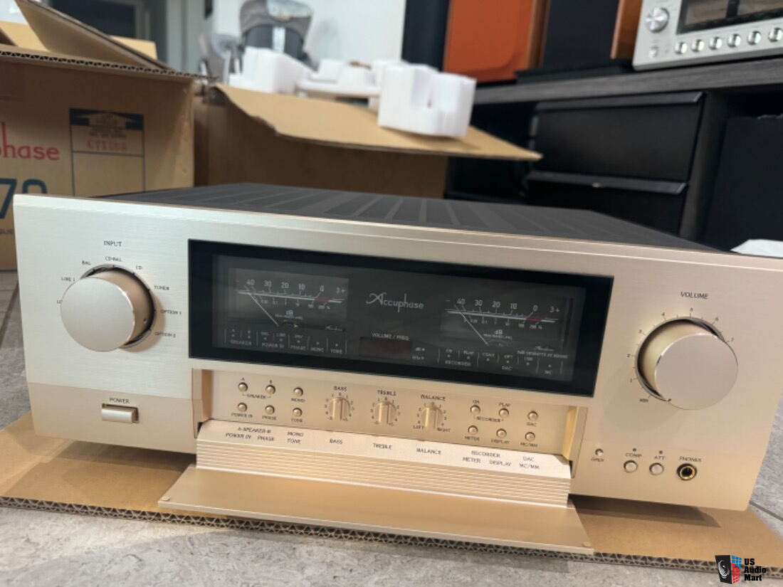 Accuphase E 470 Photo #5198039 - US Audio Mart