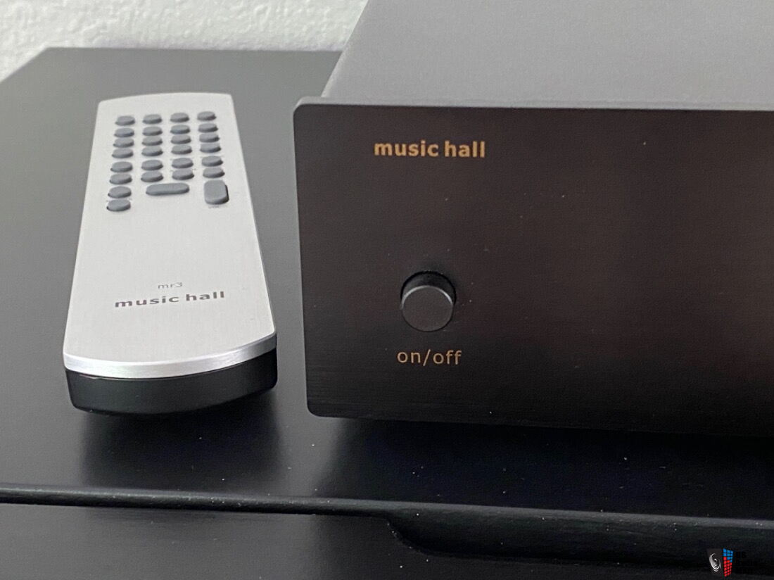 Music Hall CD Player C-DAC 15.3 - like new! Photo #5199193 - US Audio Mart