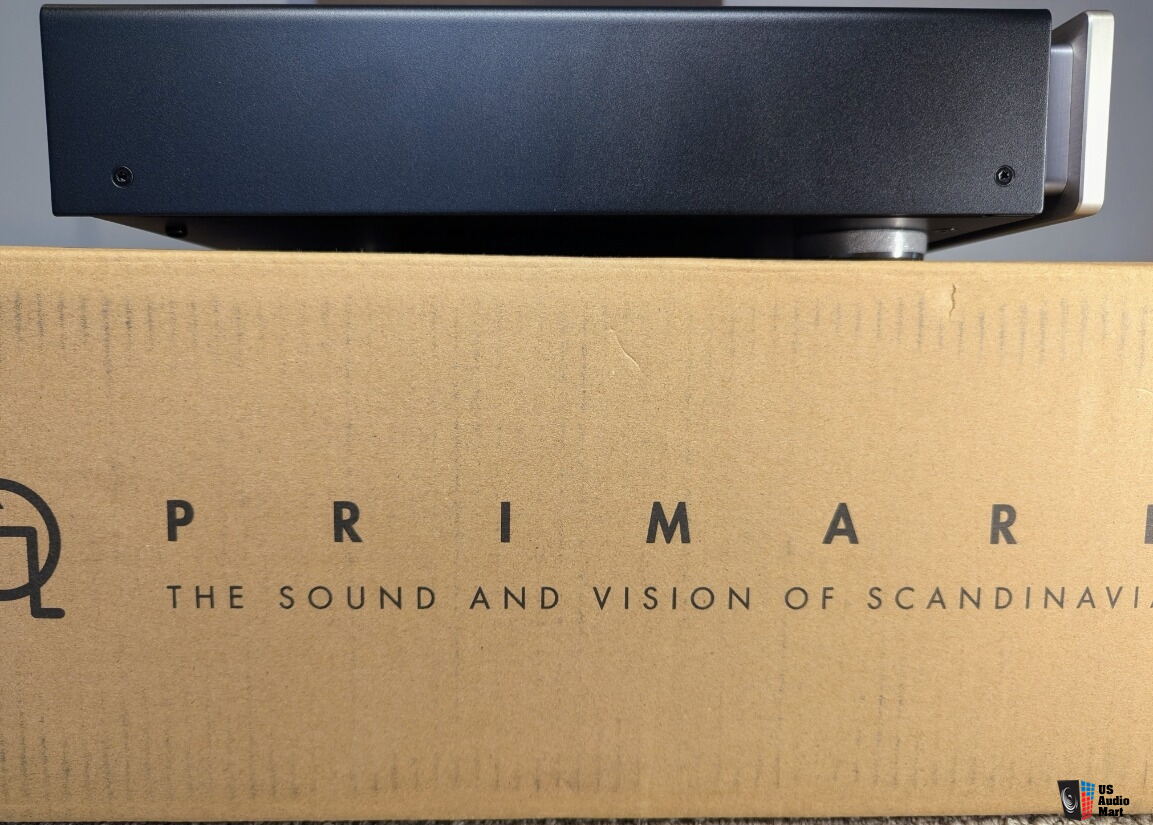 Primare SC15 Prisma MK2 System Control Center - Preamplifier, Network ...