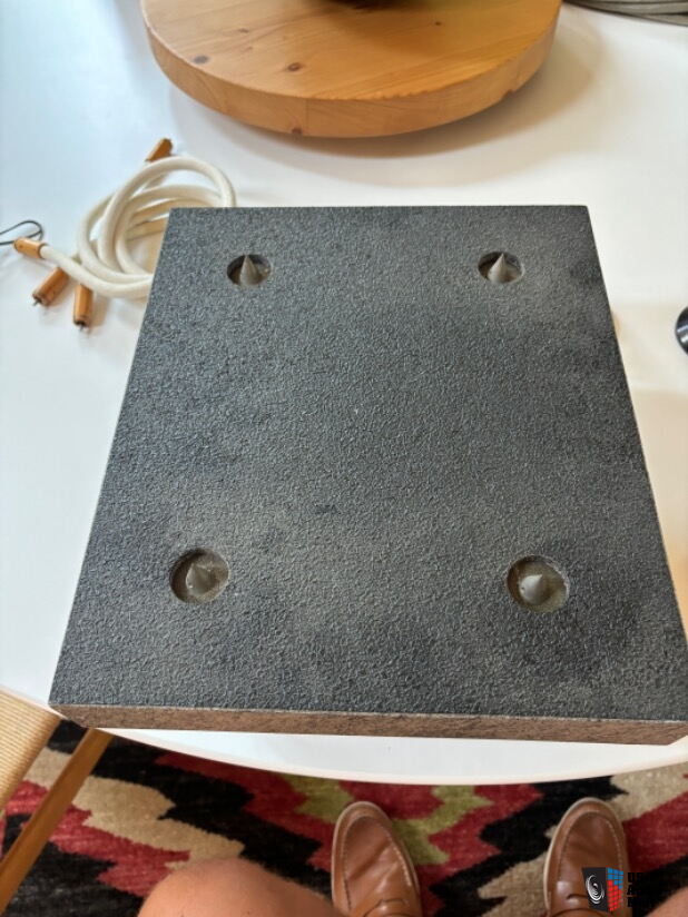 SRA VR Platform (13" W x 11" D x 1.75" H) Photo #5203085 - US Audio Mart