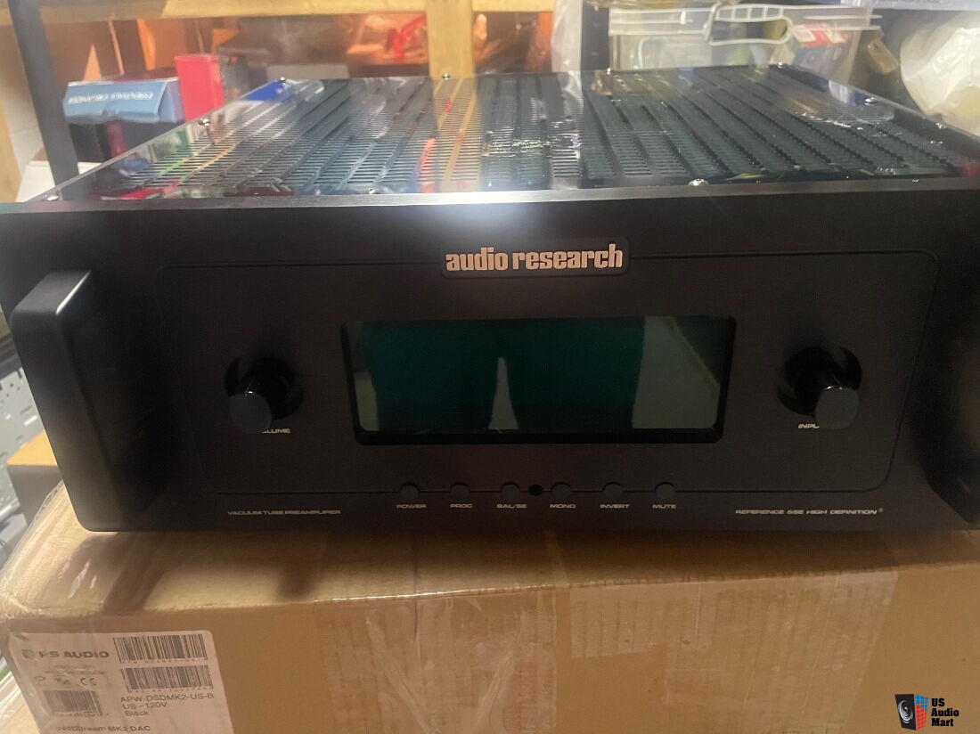 Audio Research Ref 5SE in black Photo #5203339 - US Audio Mart