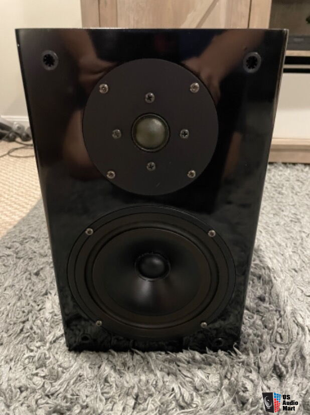 Silverline Audio SR-15 in Gloss Black For Sale - US Audio Mart