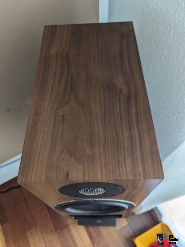 PMC Twenty5.22 bookshelf speakers pair Photo #5213489 - US Audio Mart