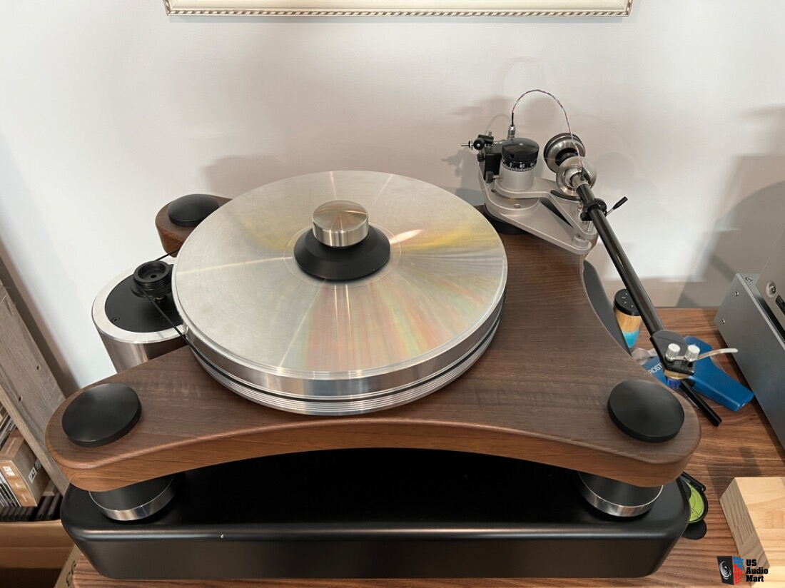 VPI Prime Reference Walnut, Gimbal Tonearm, with upgraded feet Photo ...