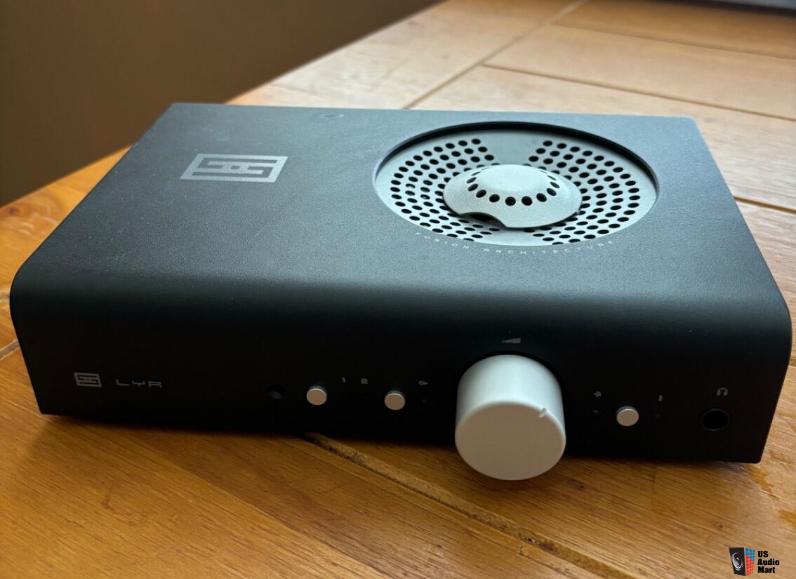 Schiit Audio Lyr+ Headphone Amplfier with Russian Tung Sol Tube Photo ...