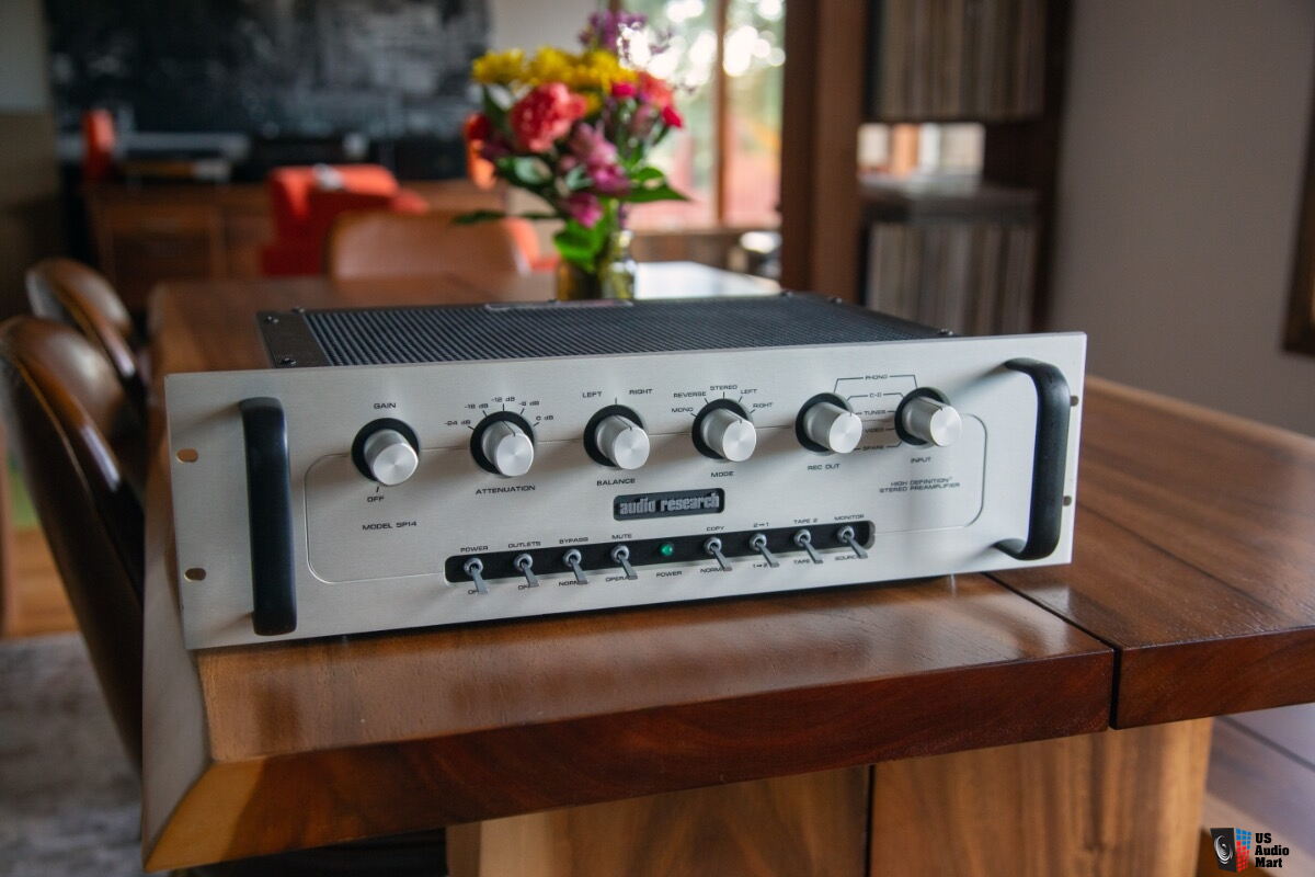 Audio Research Corporation SP14 Preamp in Excellent Condition For Sale ...