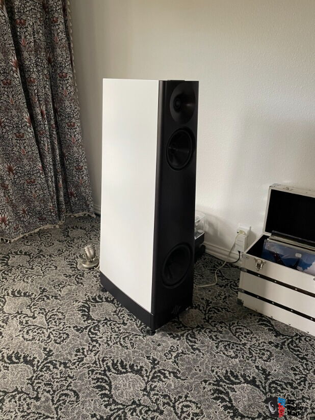YG Acoustics Ascent - The only pair in White that have been made! Photo ...