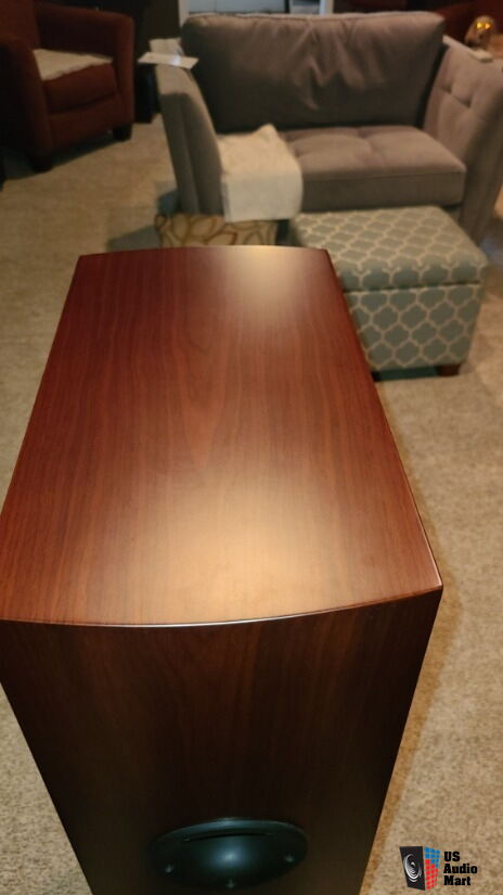 DALI Rubicon 8 Demo speaker pair in Rosso Veneer Photo #5228051 - US ...