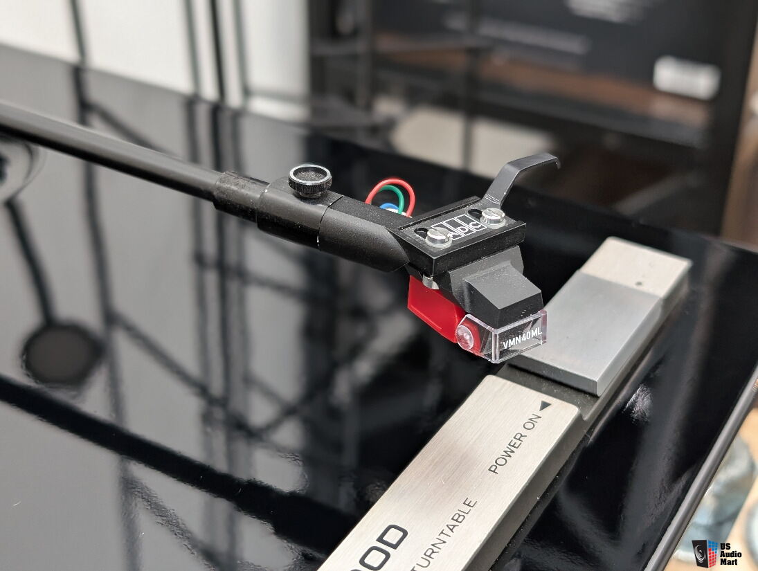 Kenwood KD-500 Turntable w/ Carbon Fiber ADC Tonearm, Custom Black, AT ...